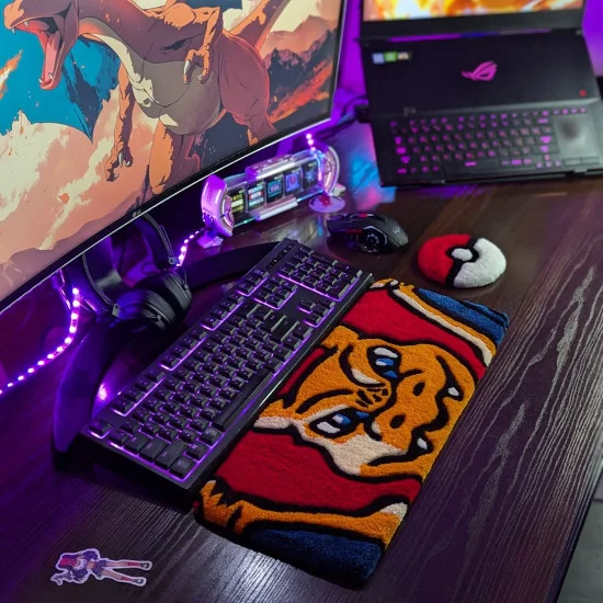 Keyboard Rug Charizard