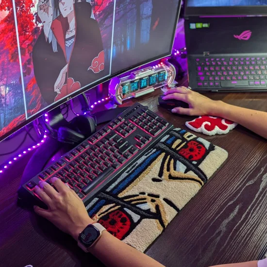 Fluffy Keyboard Rug BZ