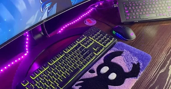 Fluffy Keyboard Rug HOKN