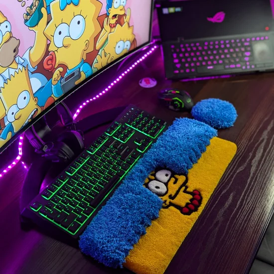 Iconic Cartoon Mom Keyboard Rug - Blue Hair Desk Decor