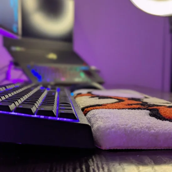 Fluffy Keyboard Rug TI