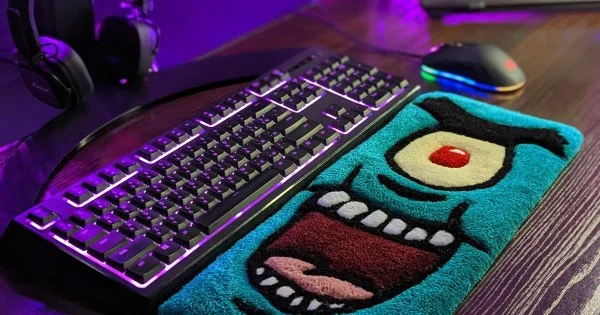 Fluffy Keyboard Rug Pi